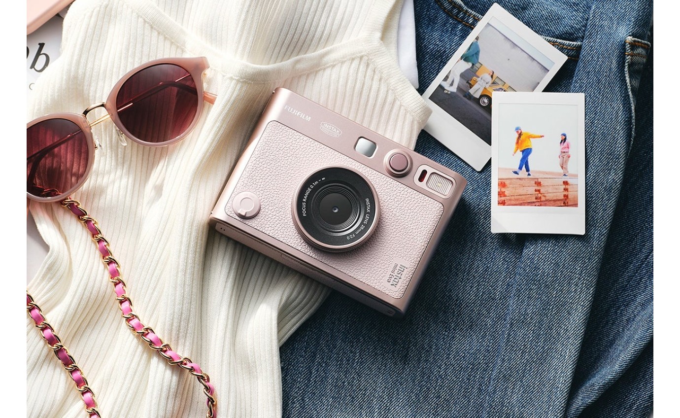 Fujifilm Instax mini Evo Camera (Gentle Rose) 85380 | Retravision